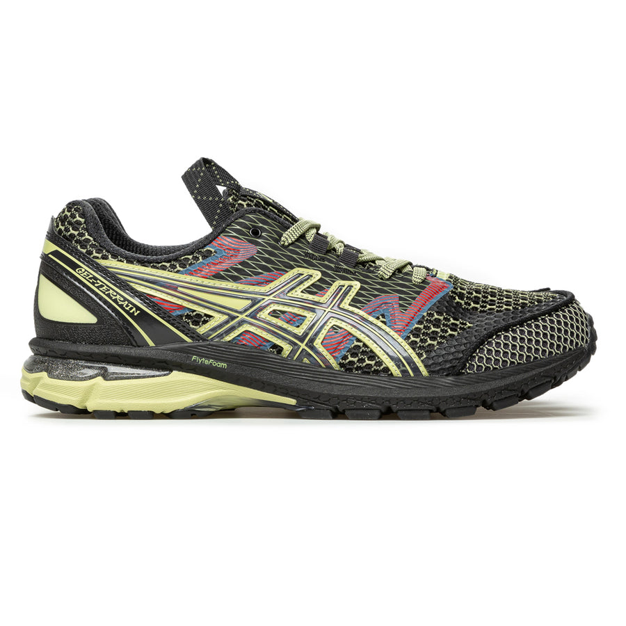 Asics – CROSSOVER