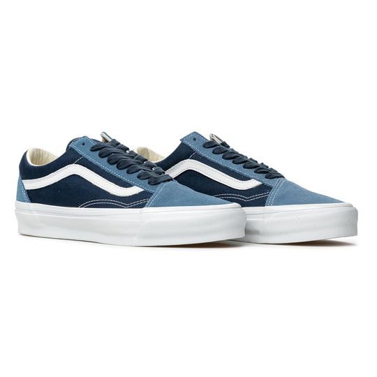 Vans at CROSSOVER